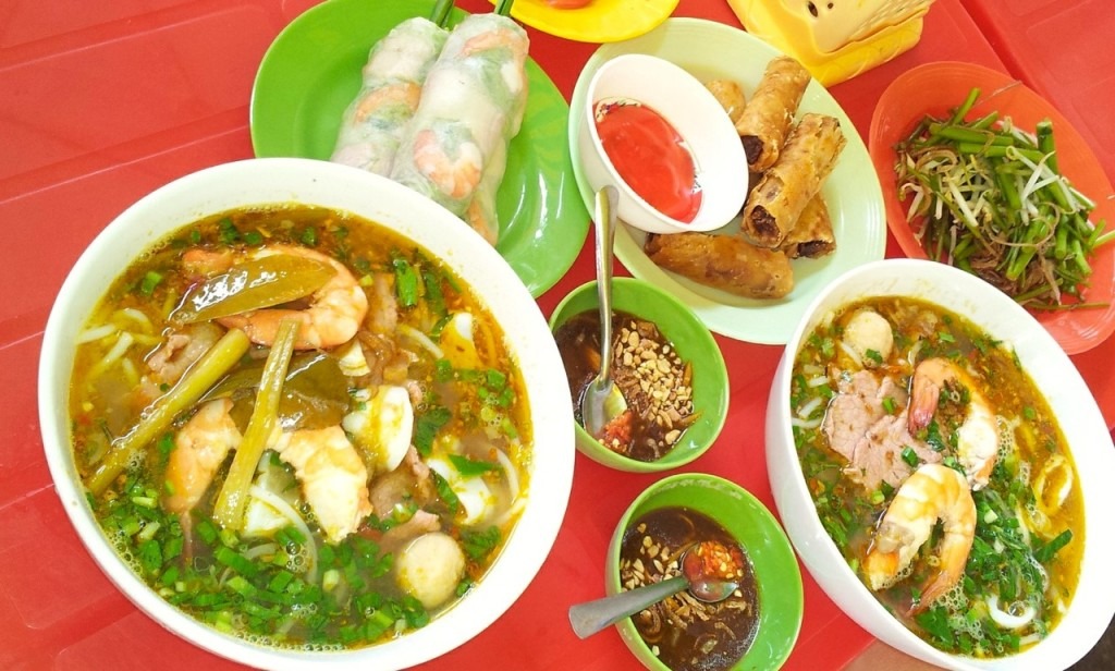Saigon Food Guide: 8 Foods and Drinks You Should Try